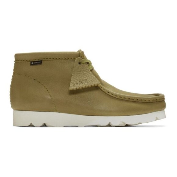 Clarks | Shoes | Clarks Mens Wallabee Boot Gtx Khaki Size 85 | Poshmark